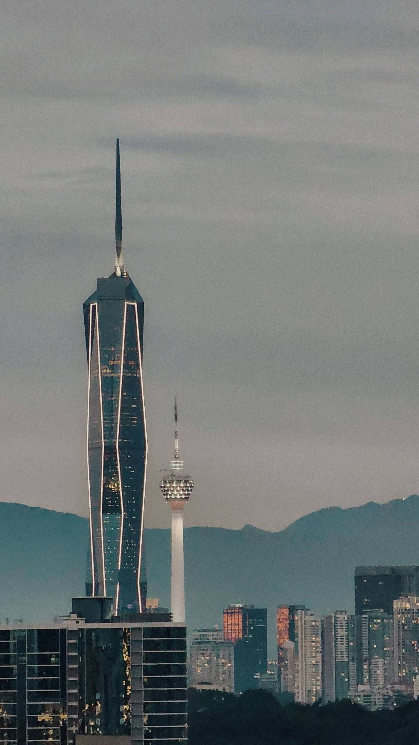 Merdeka 118 and KL tower - Samsung Members