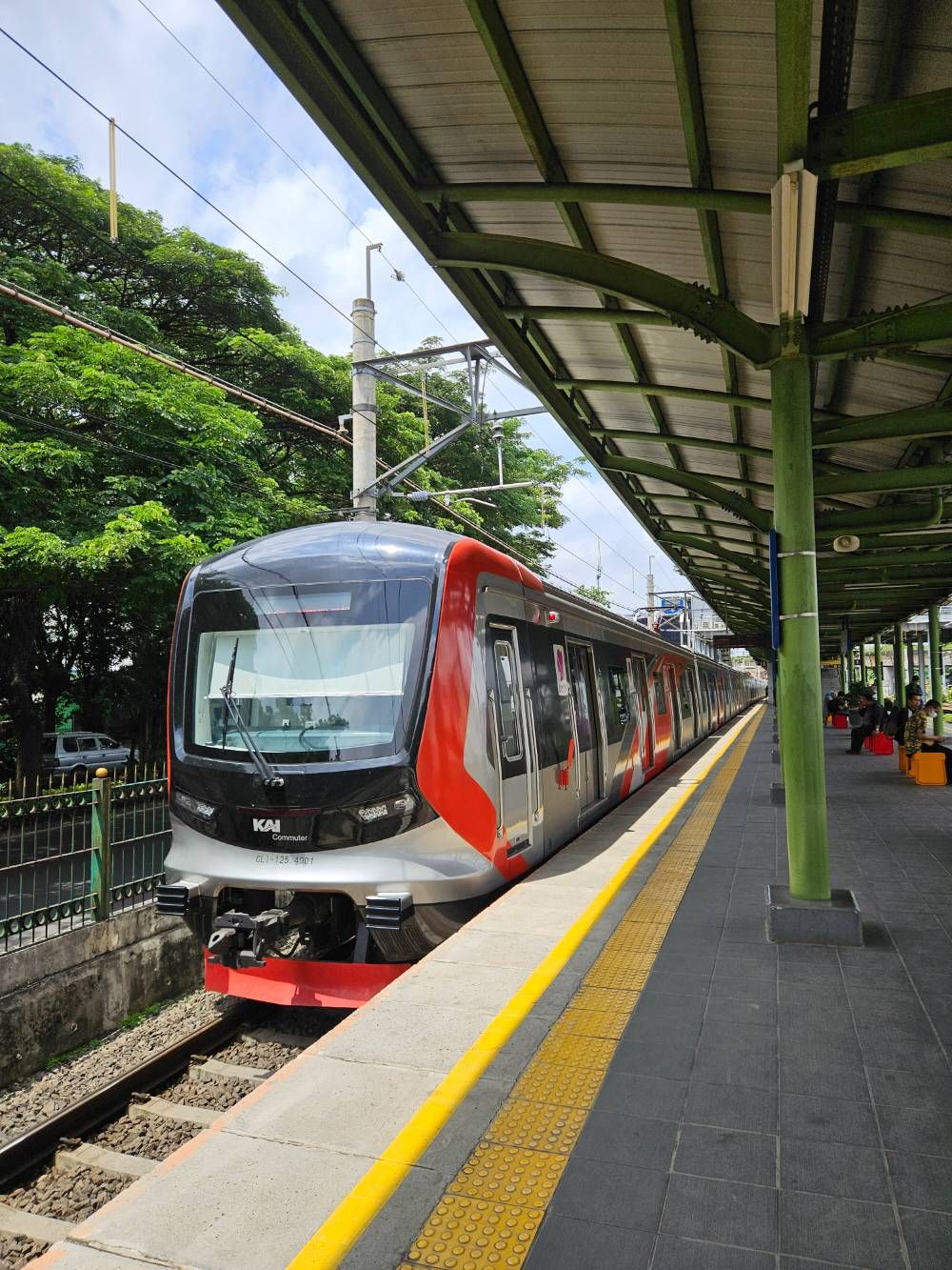 Dini Hari dan Sendiri - Samsung Members