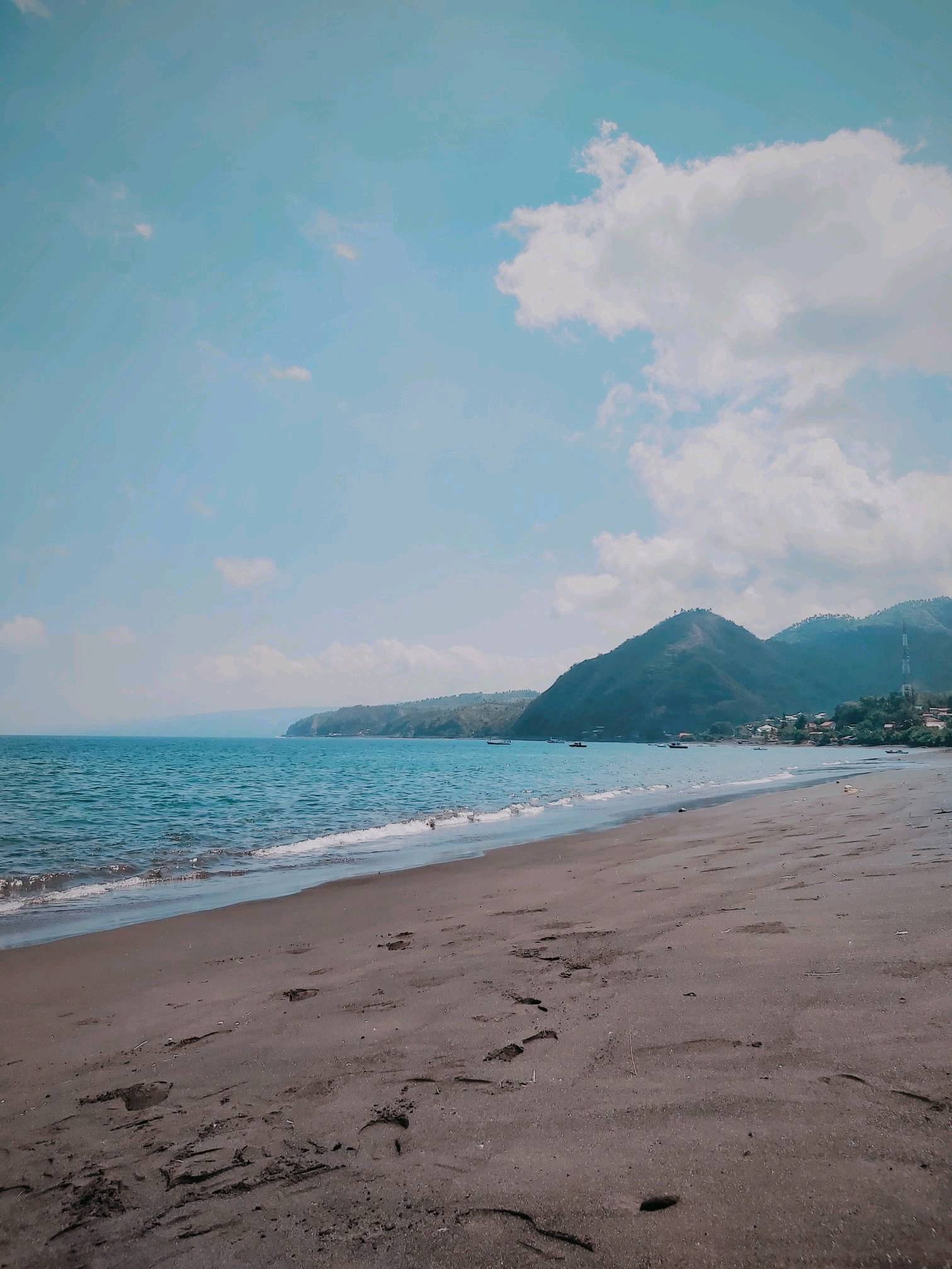 Pantai Ria, Pulau Ende, NTT - Samsung Members