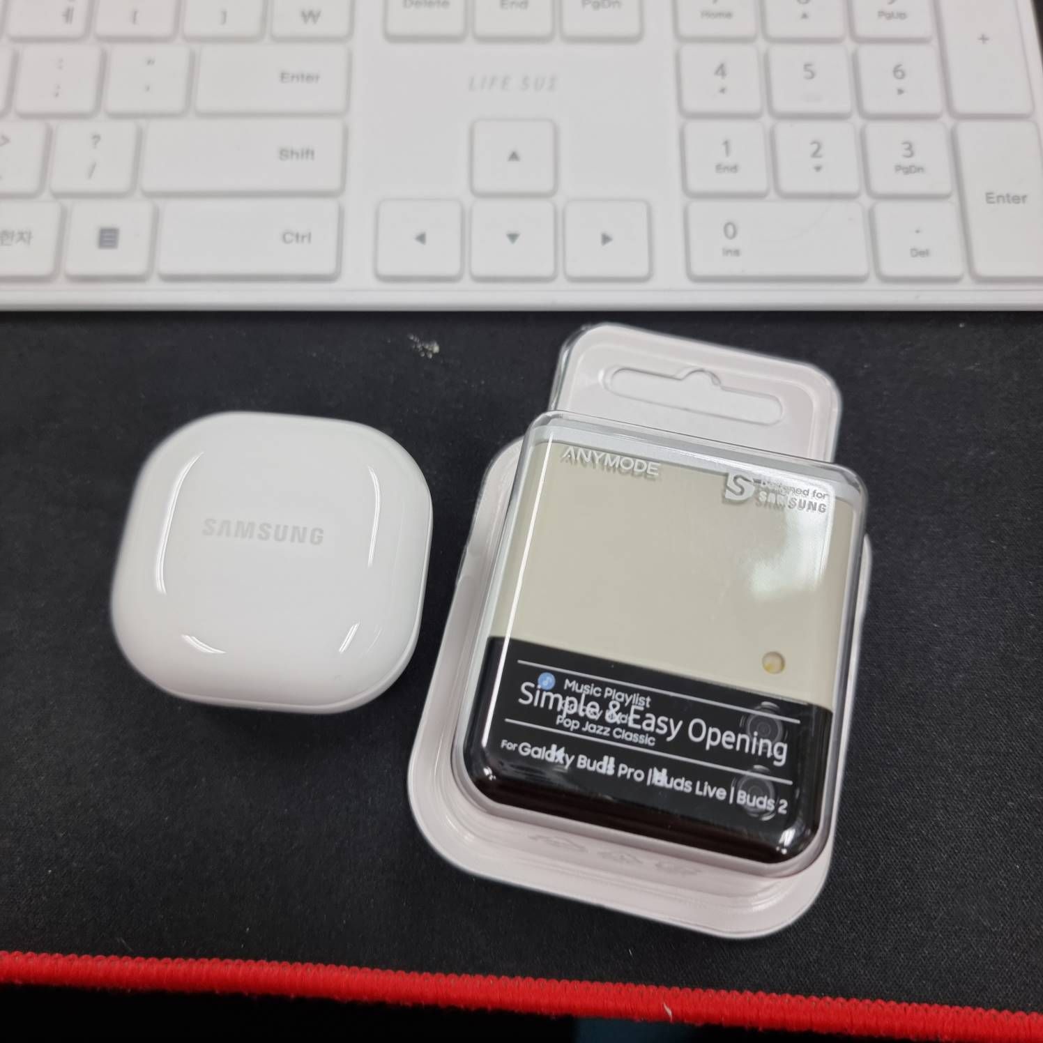 갤캠스 버즈2 화이트 받았어요~~ - Samsung Members