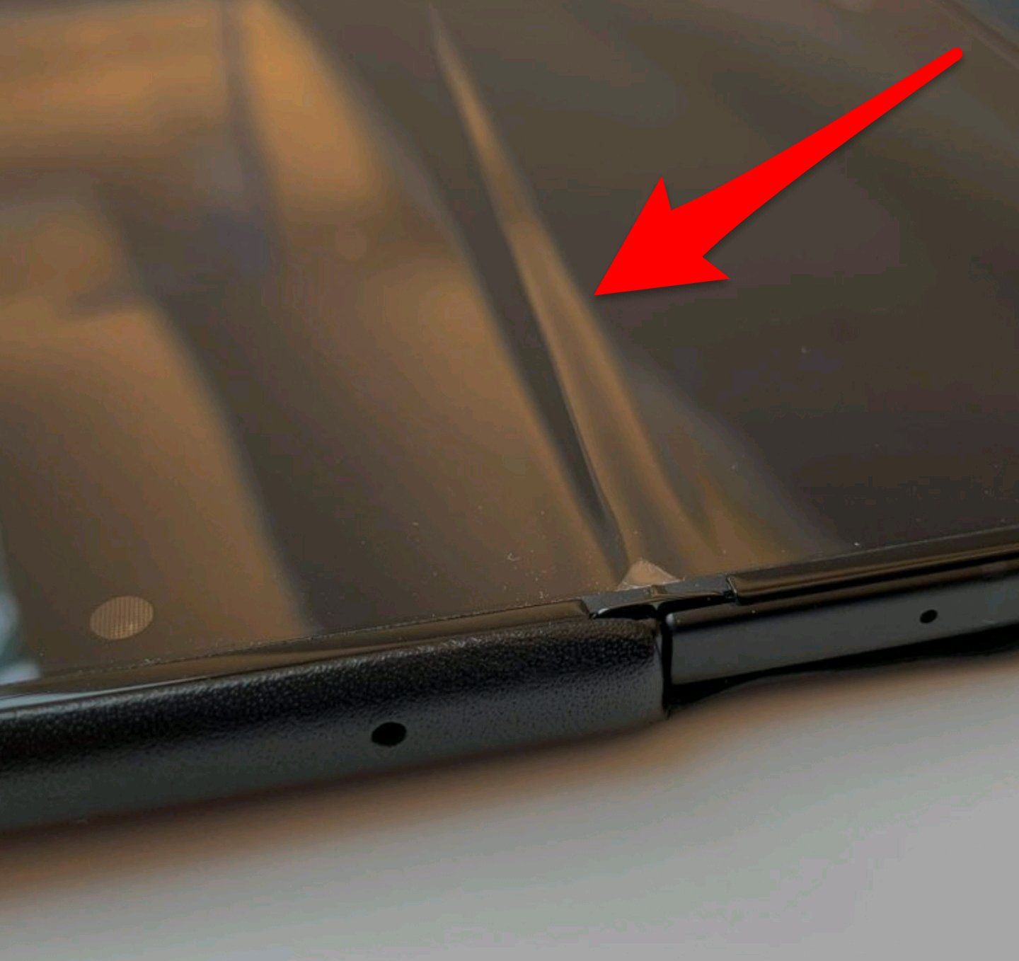 Samsung Z Fold3 screen bubble/wear? - Samsung Members