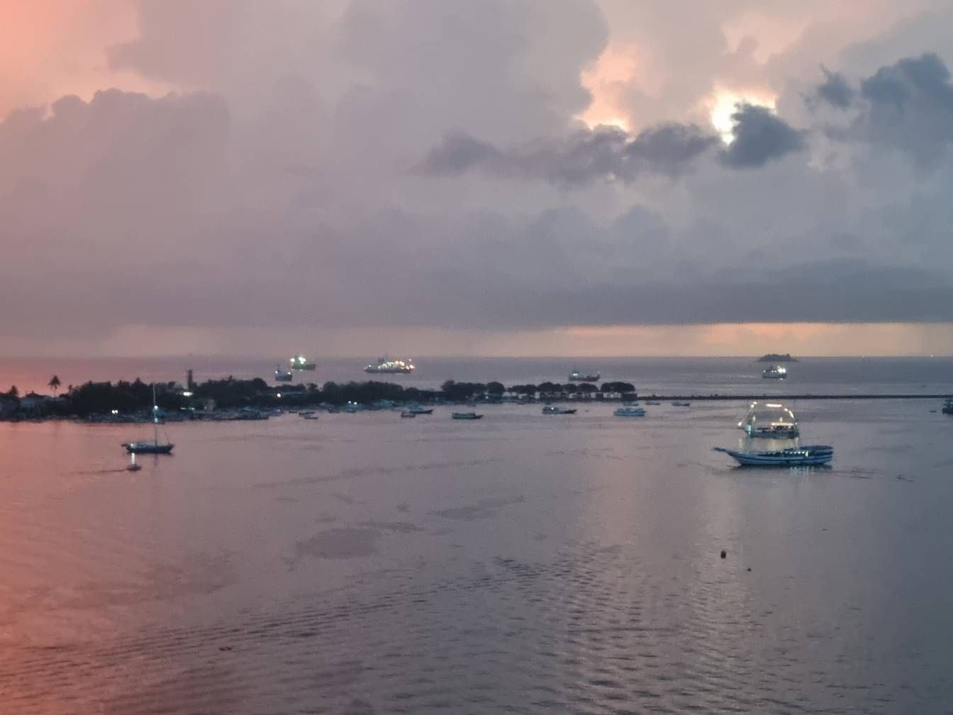 Pesona Makassa - Samsung Members