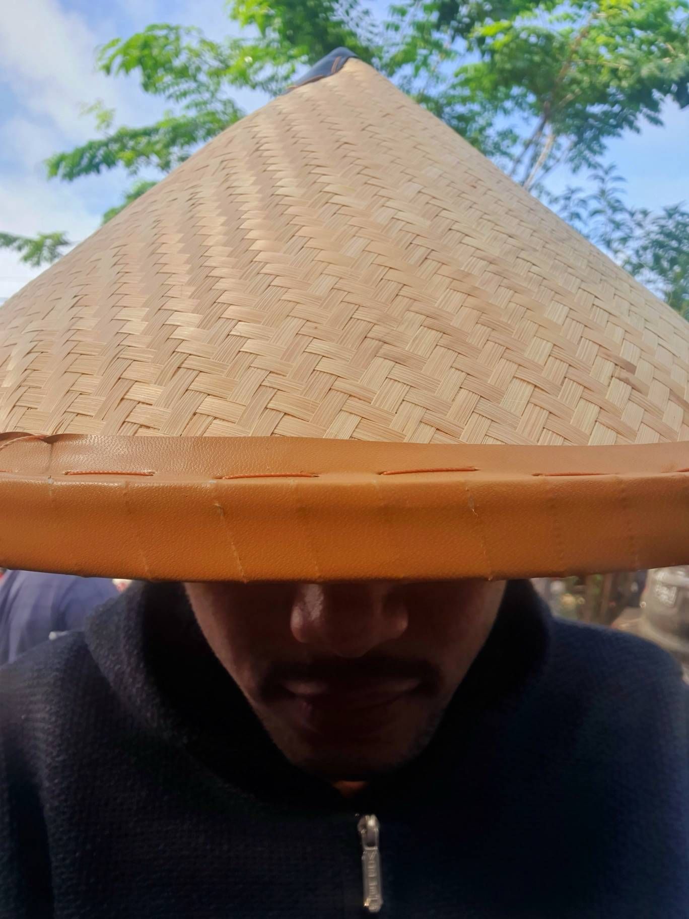 Esuk esuk tuku capil neng pasar - Samsung Members