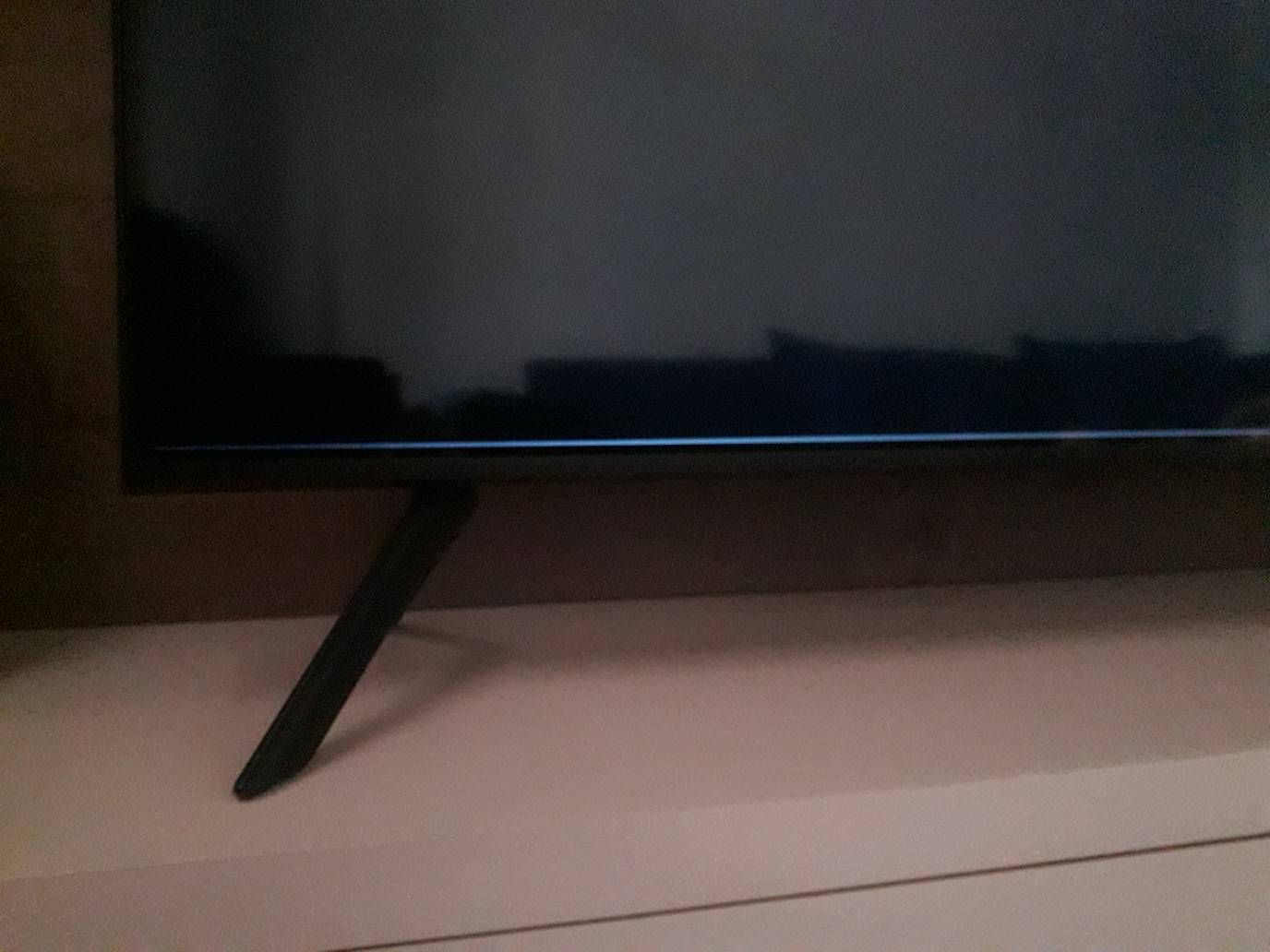 Tv Samsung Crystal com listra. - Samsung Members