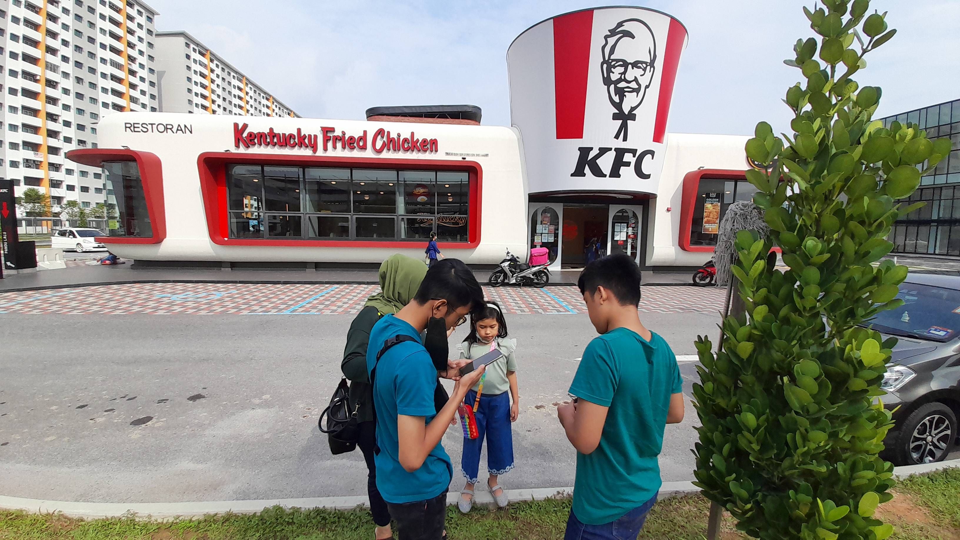 Kfc retro bukit raja - Samsung Members