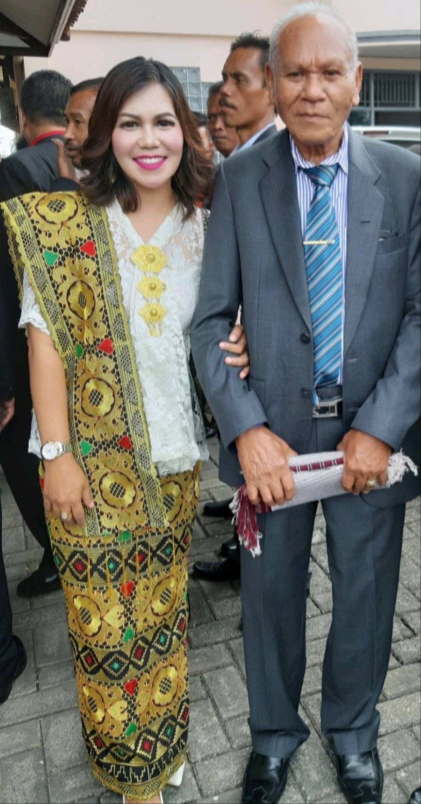 Father and Daughter - Samsung Members