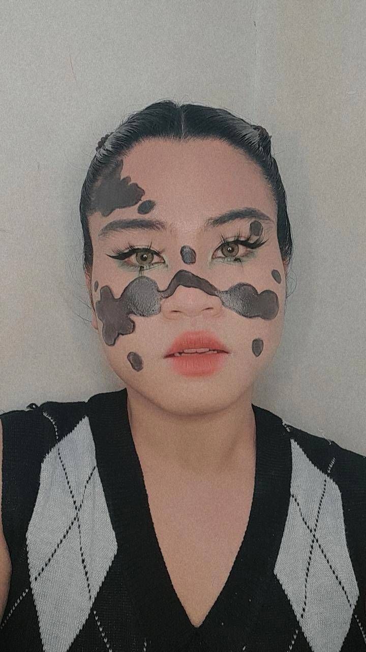 Demon Slayer Gyutaro Inspired Makeup Look - Samsung Members