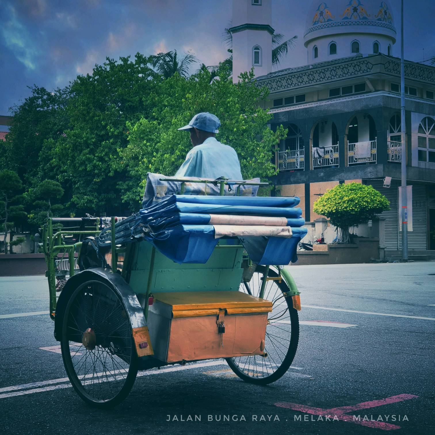 Rickshaw . Jalan Bunga Raya . Melaka . Malaysia - Samsung Members