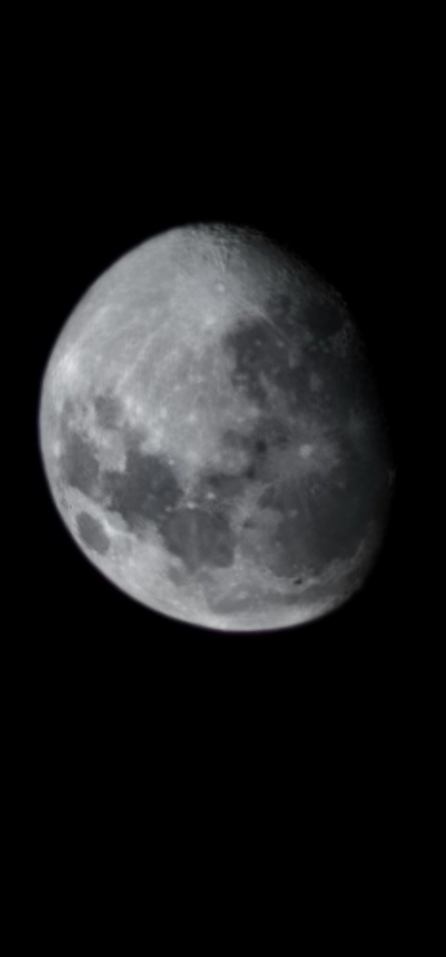 S22 ultra Moon shot is awesome. - Samsung Members