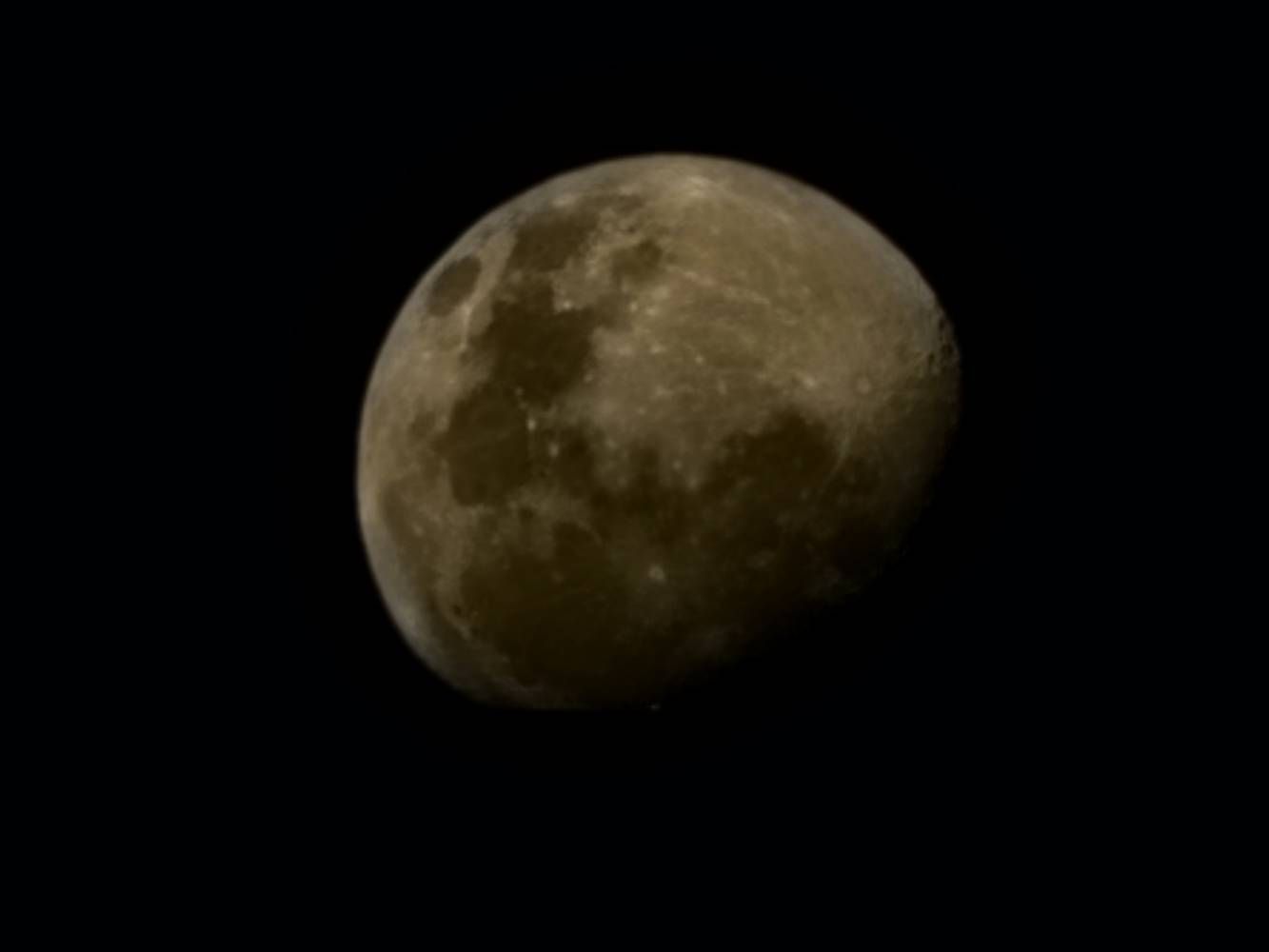 S22 ultra Moon shot is awesome. - Samsung Members