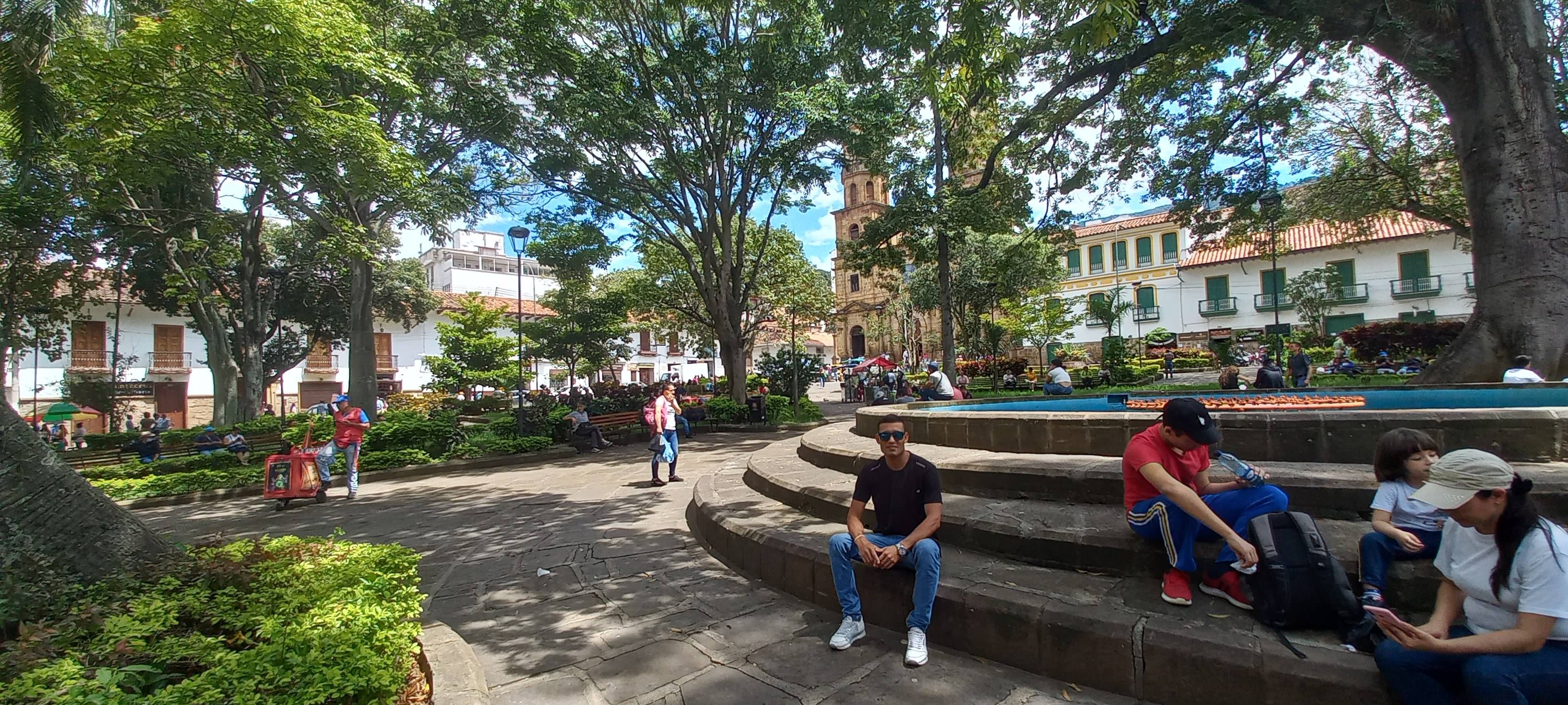 Parque principal - San Gil - Samsung Members