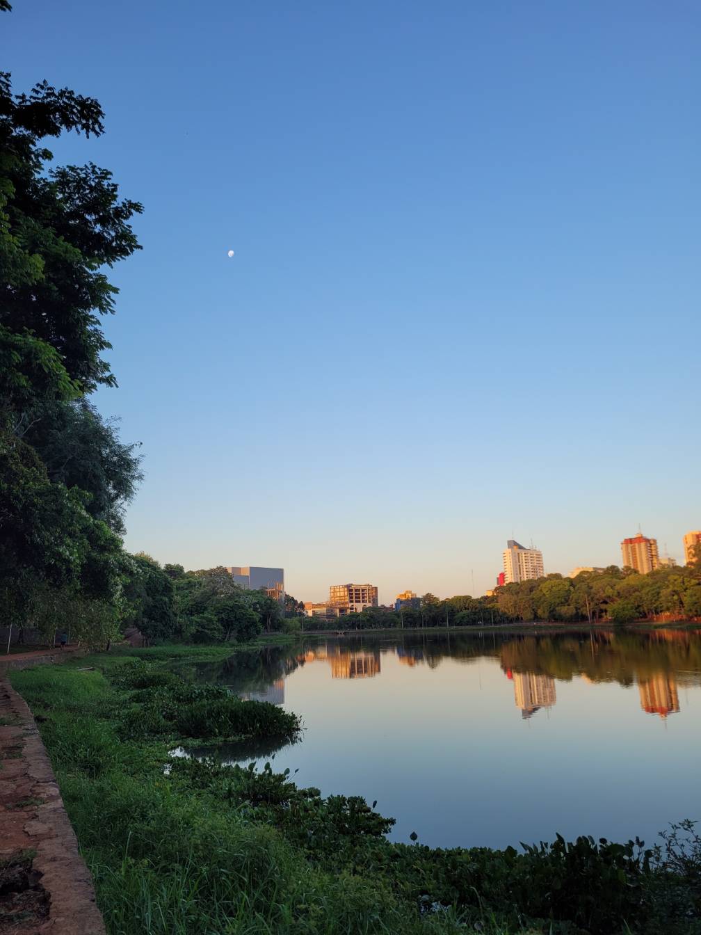 Lago de la República, CDE - Paraguay - Samsung Members