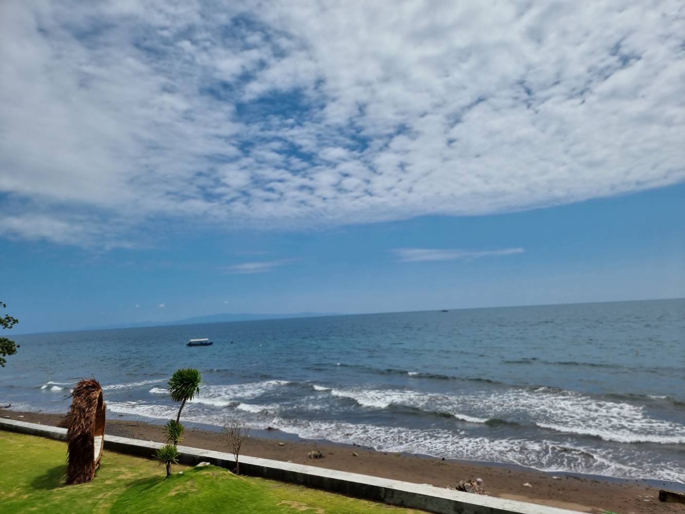 Family Weekend@Salaya Beach Houses in Dauin, Negro... - Samsung Members