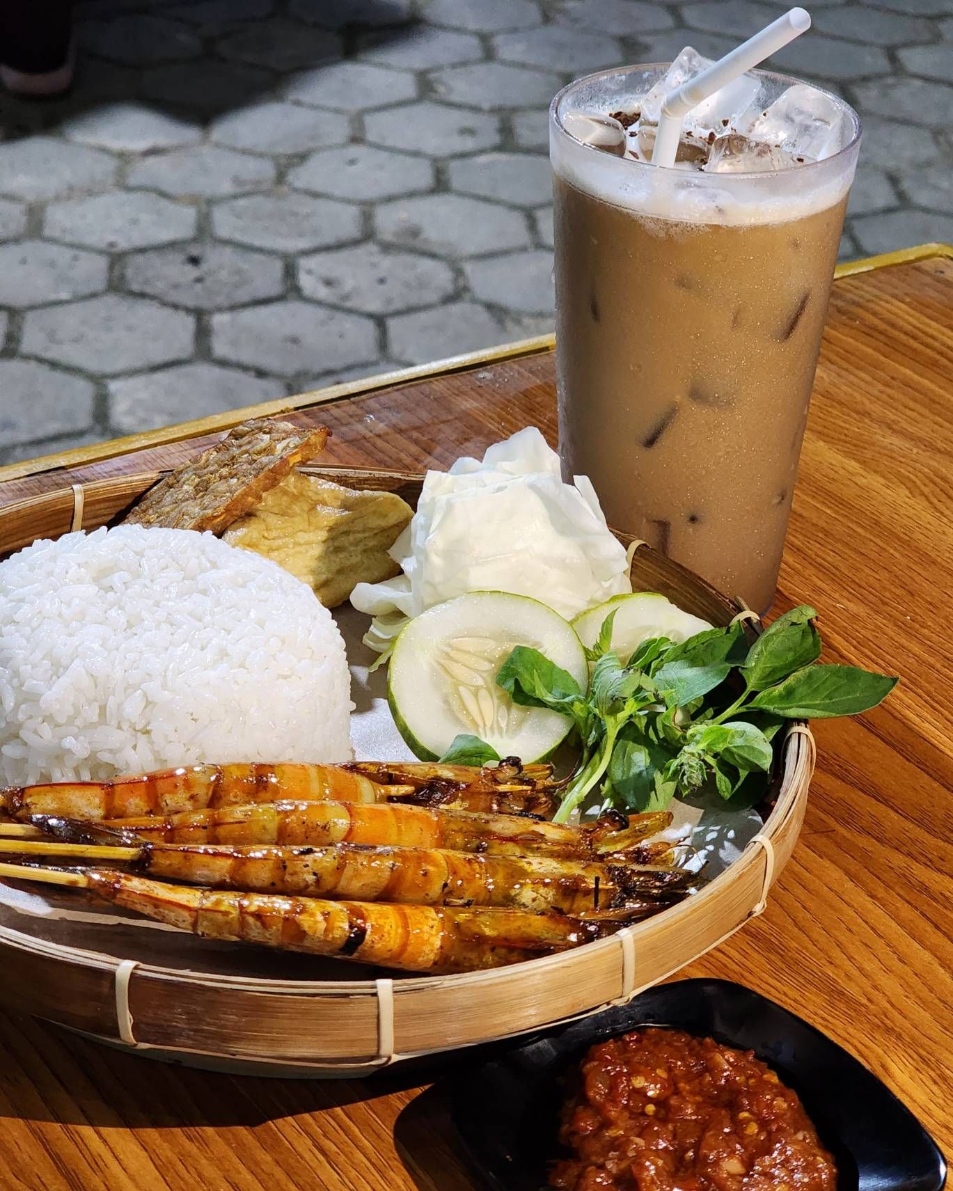 Lalapan dan Bakaran - Samsung Members