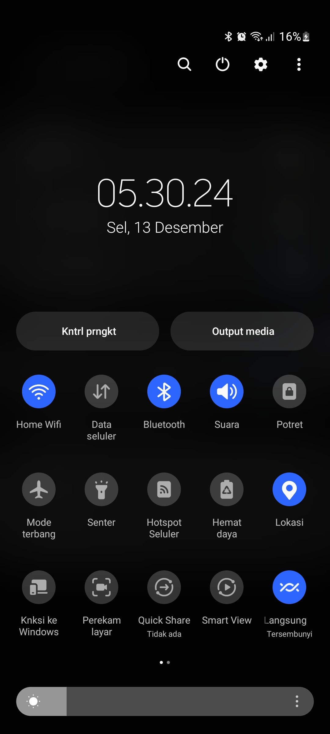 Menampilkan detik jam - Samsung Members