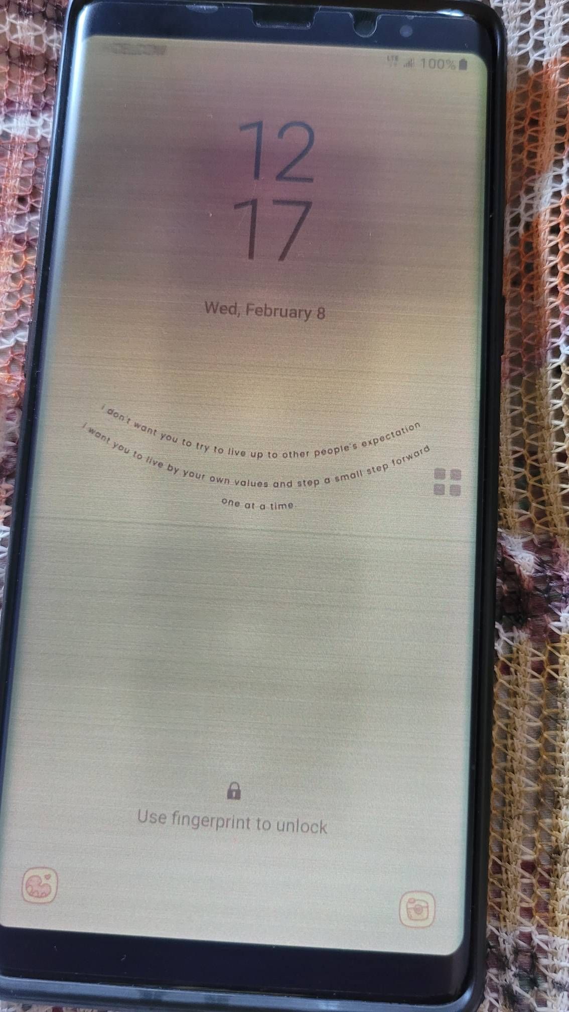 Solved: LINES APPEARED ON MY PHONE SCREEN - Samsung Members