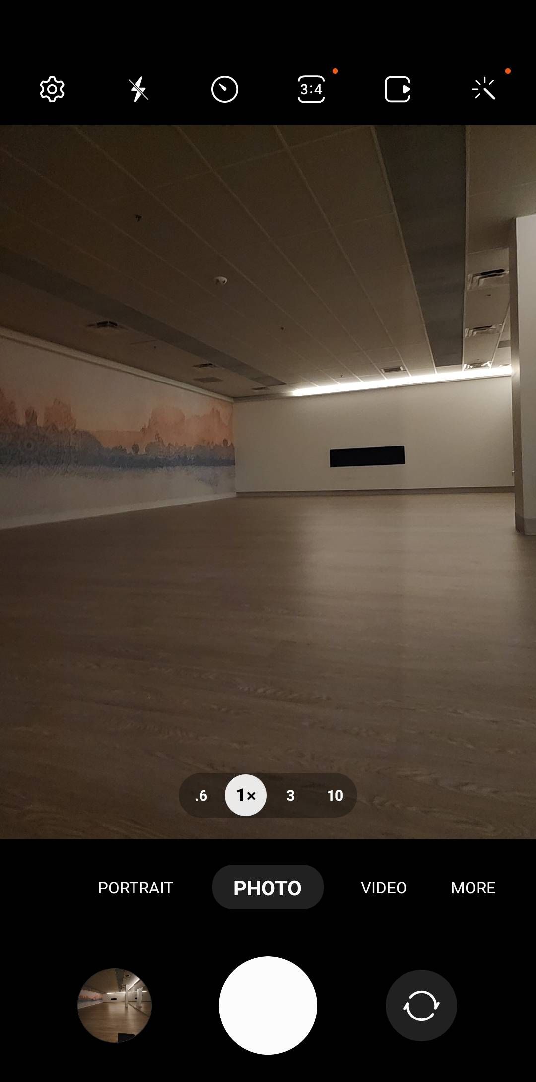 Vertical scan lines on camera S22 ultra update 5.1 - Samsung Members