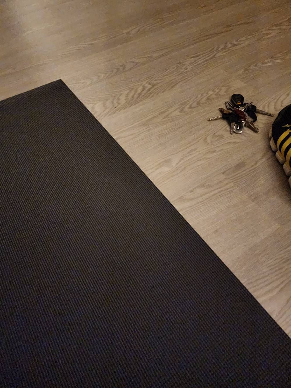 Vertical scan lines on camera S22 ultra update 5.1 - Samsung Members