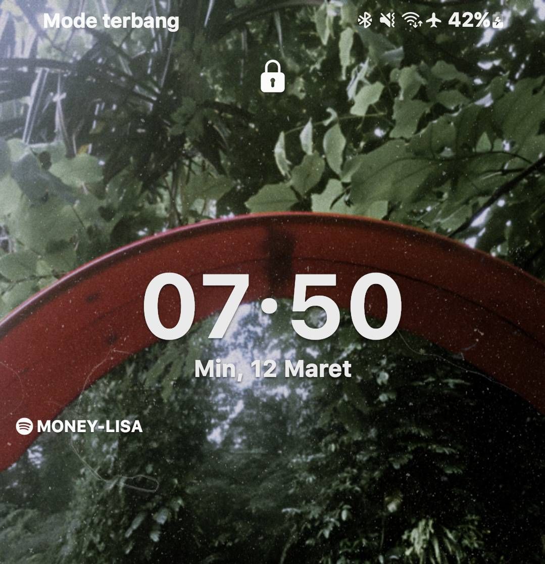 TAMPILAN LOCKSCREEN SPOTIFY - Samsung Members