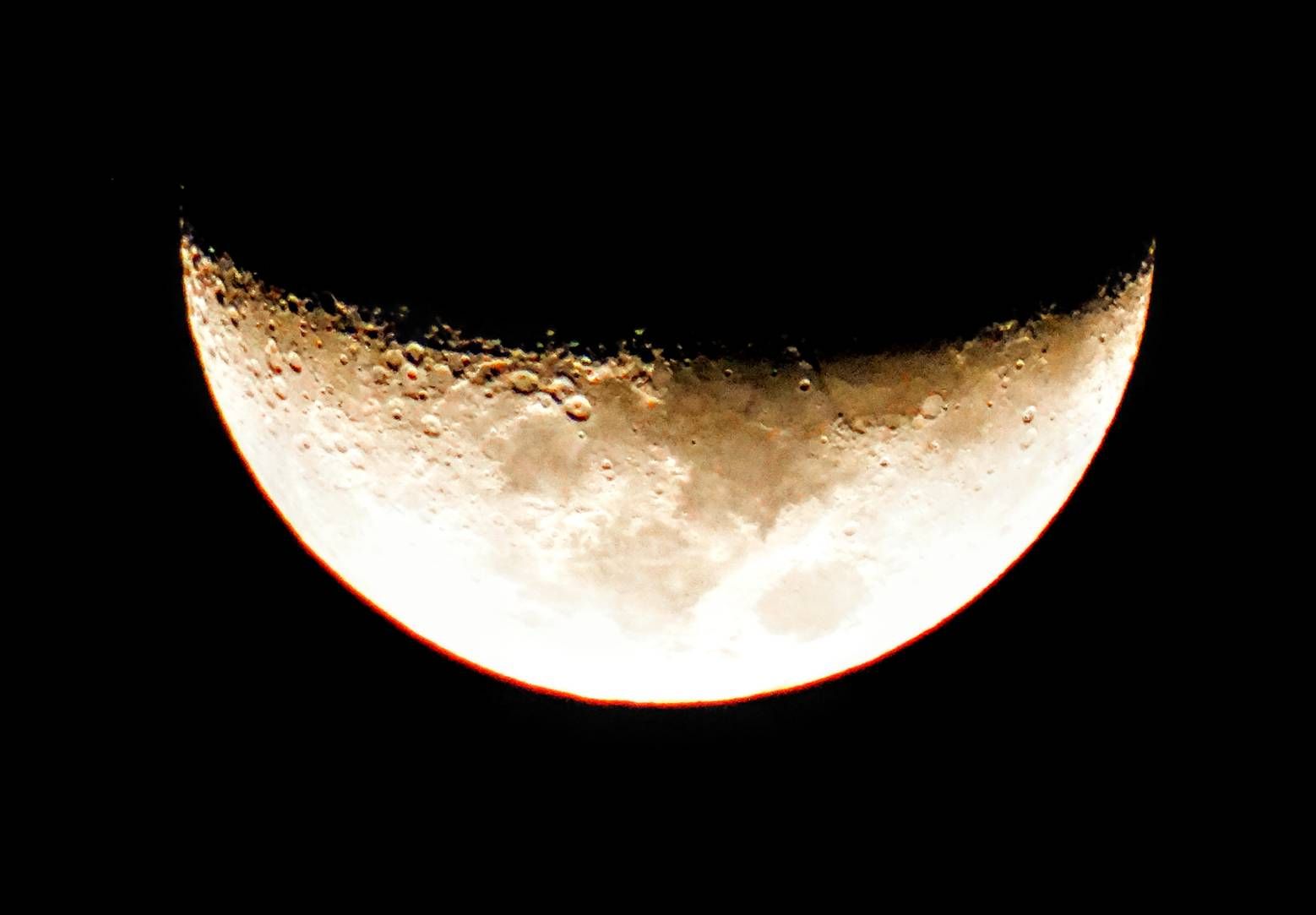 Moon Galaxy S23 Ultra e Edição Lightroom for Samsu... - Samsung Members
