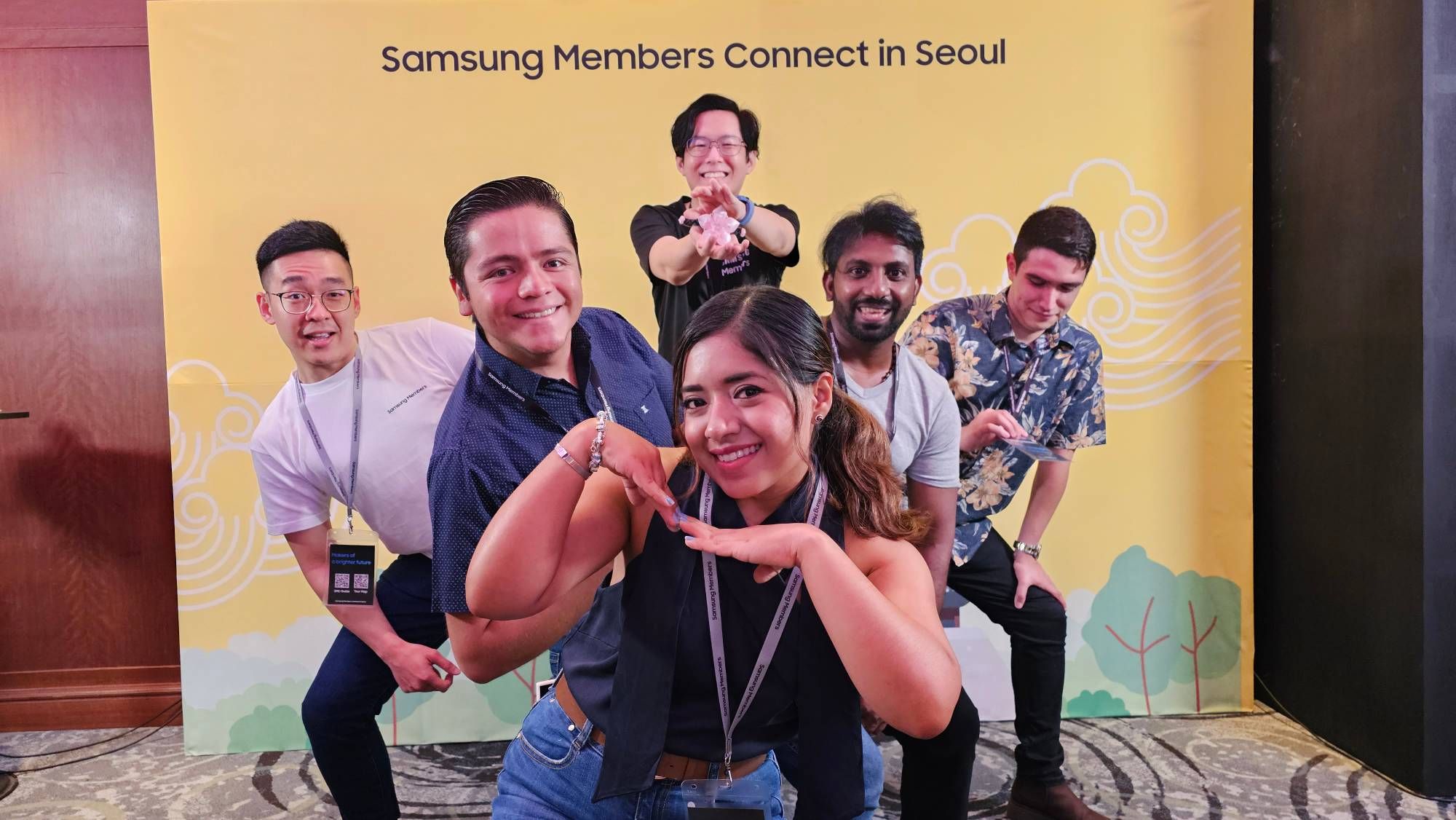 Team building with Samsung Members all over the wo... - Samsung Members