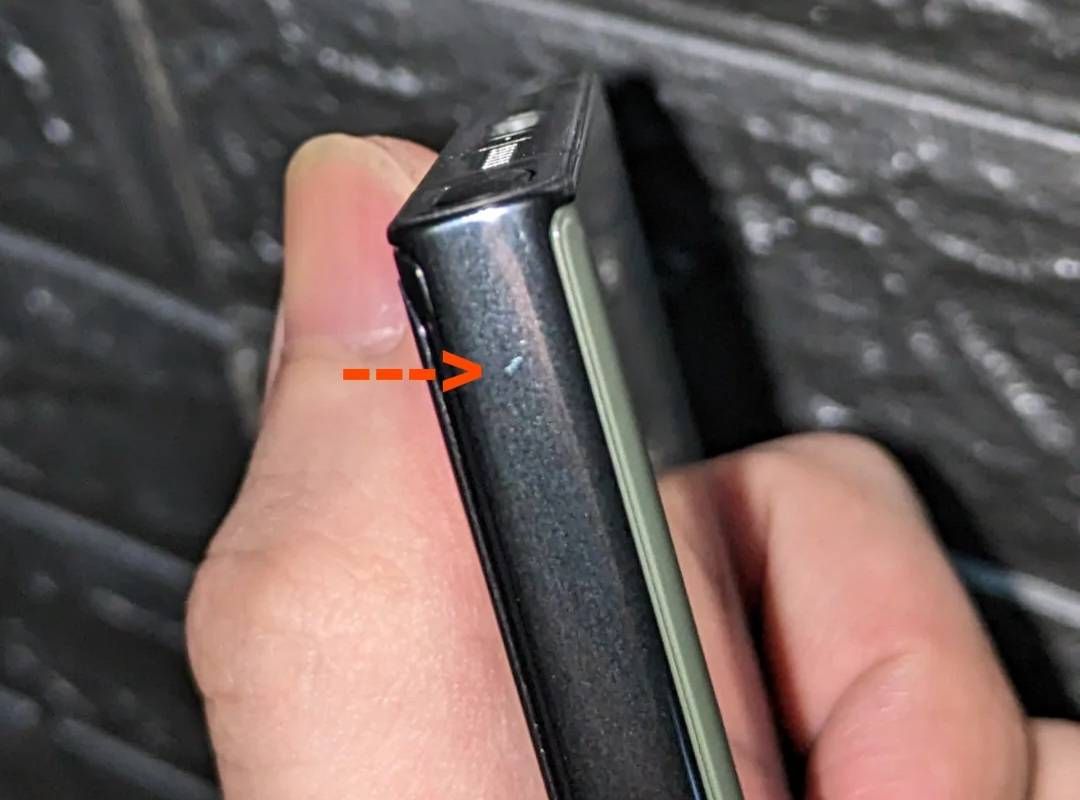 S23U Armor aluminum scratches easily - Samsung Members