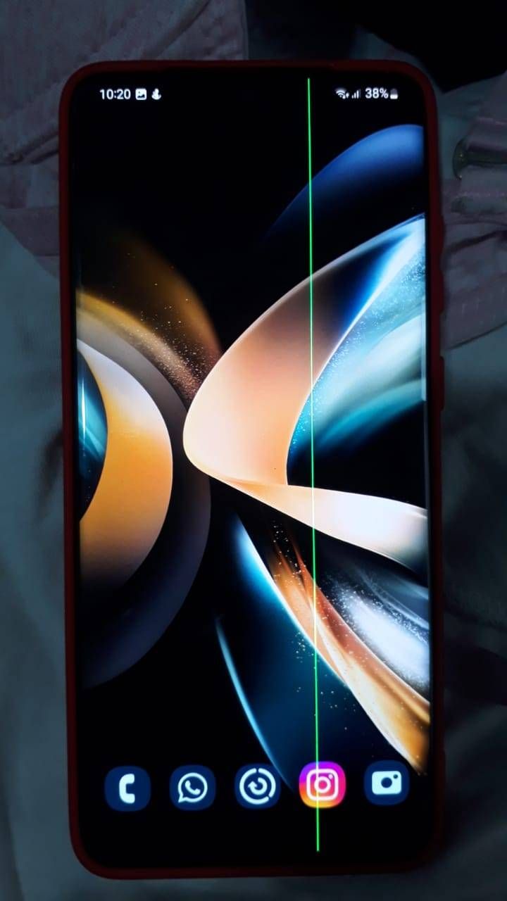 Solucionado: Línea Verde en la Pantalla - Samsung Members