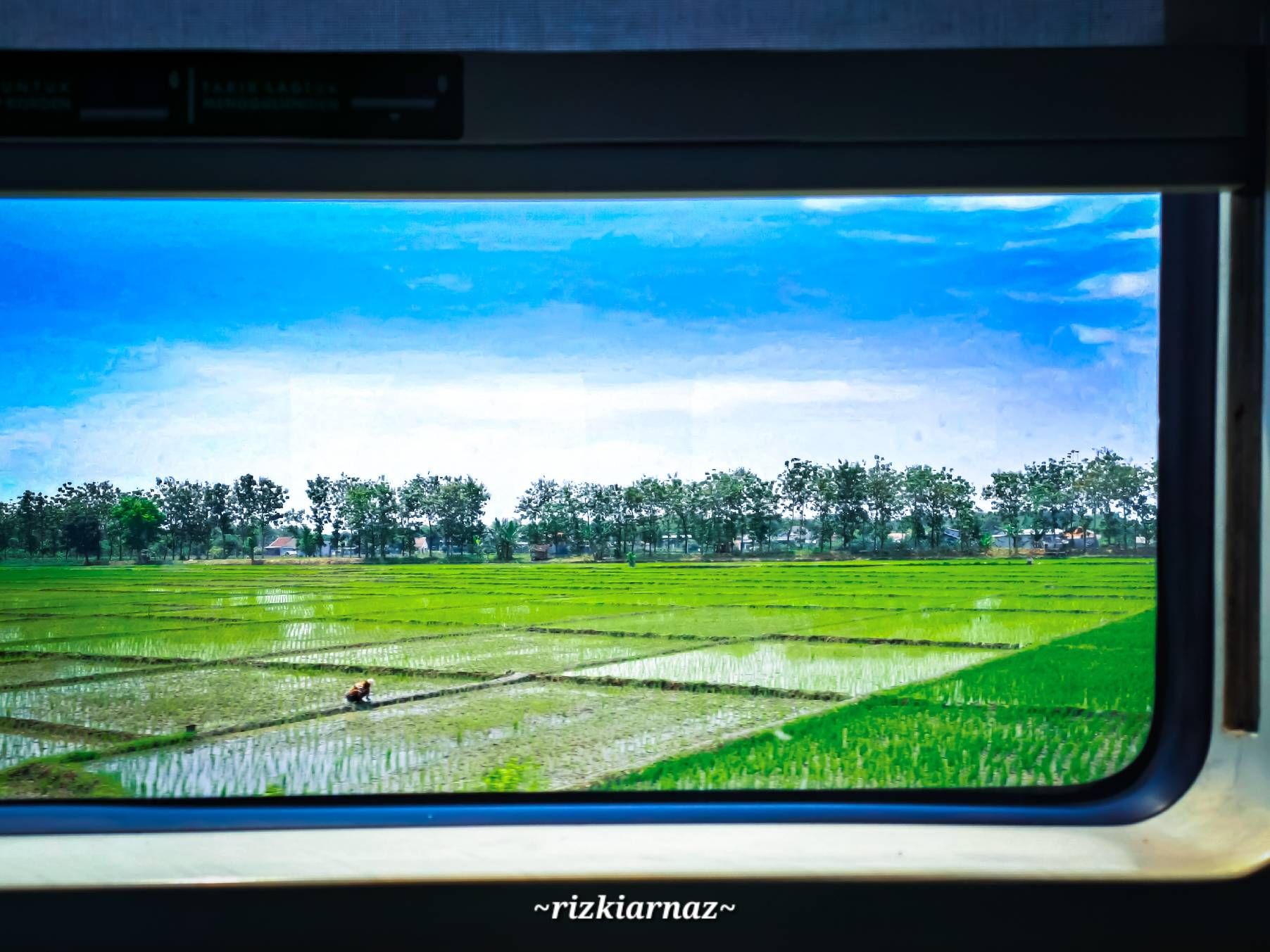 pak tani (view dari jendela kereta) #latepost - Samsung Members