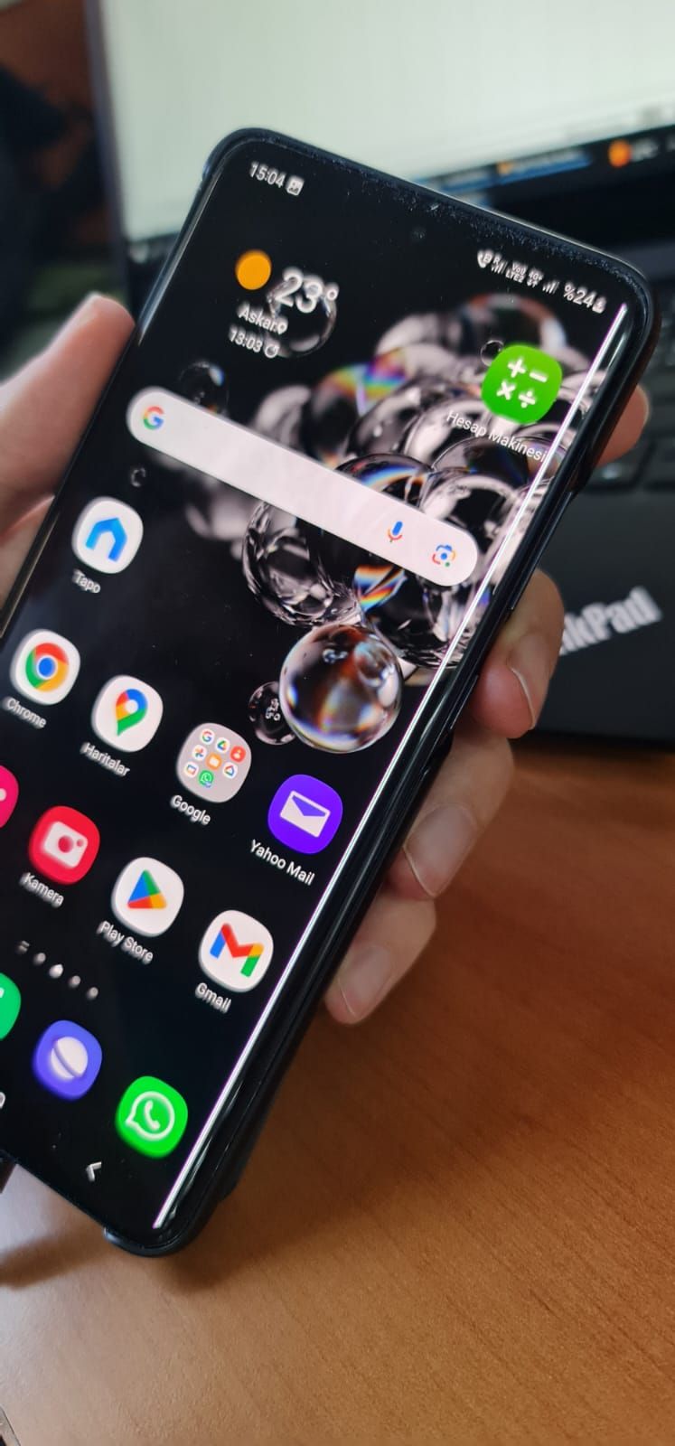 A green line problem on Screen - Samsung Members