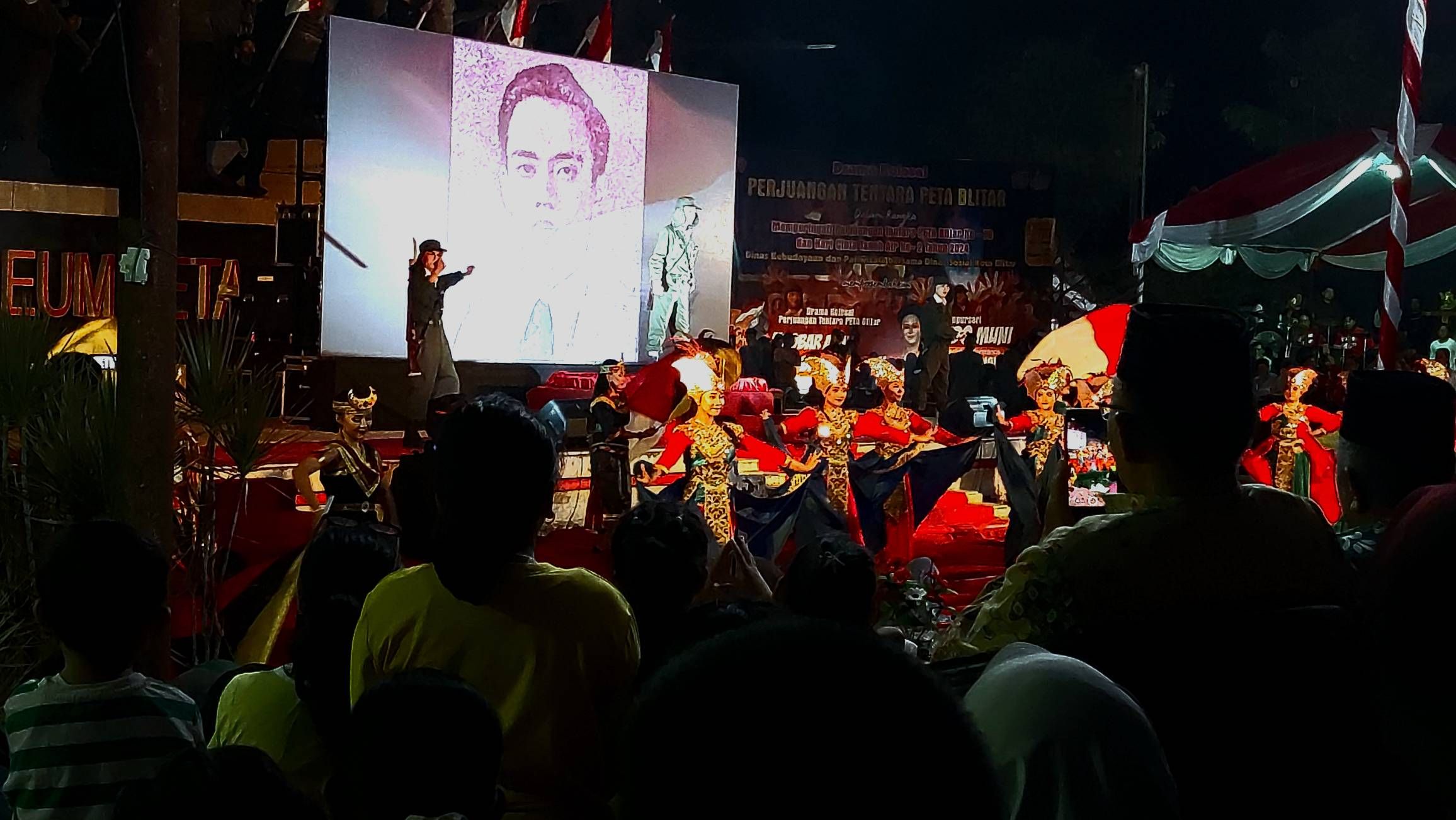 Beberapa Foto Drama Kolosal Perjuangan Tentara Pet Samsung Members