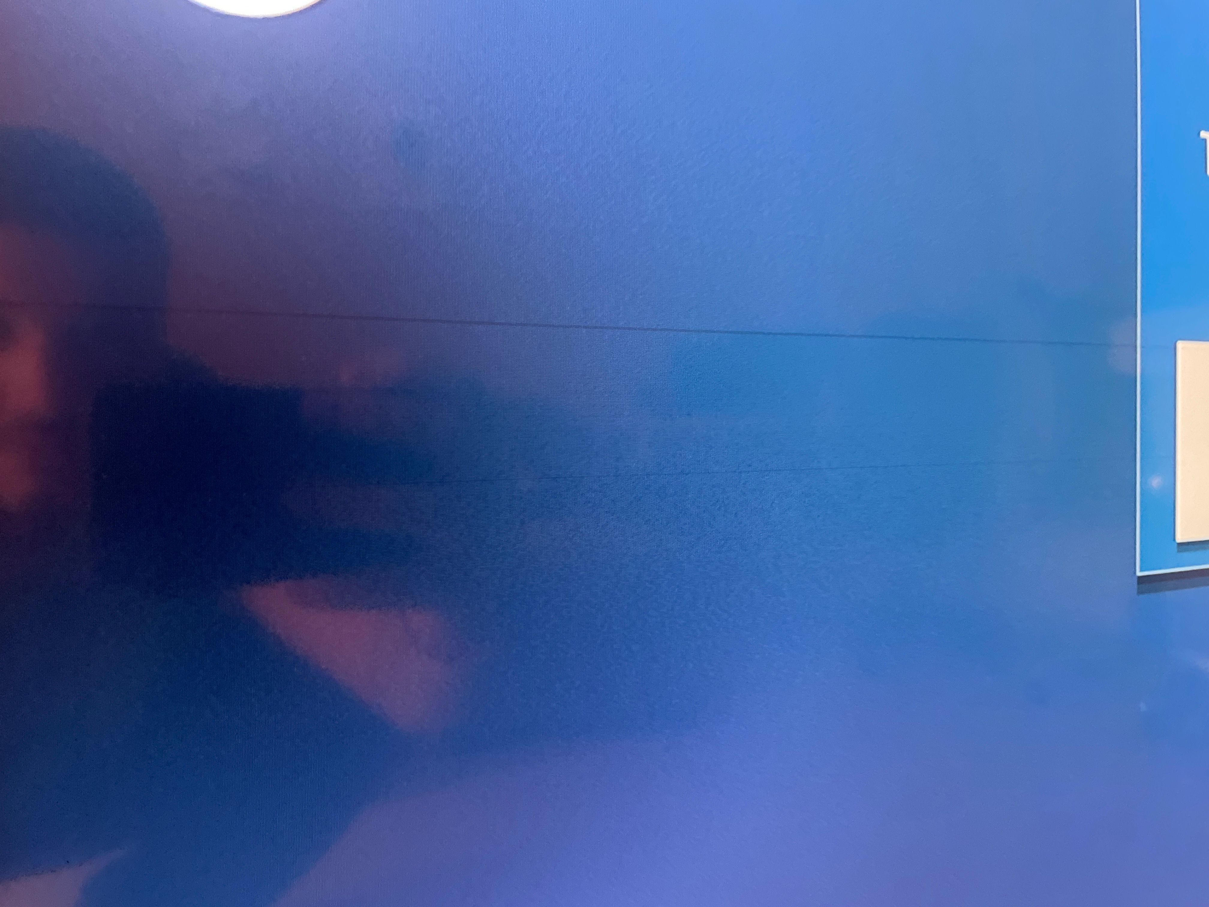 Horizontal lines on the middle of the screen - Samsung Members