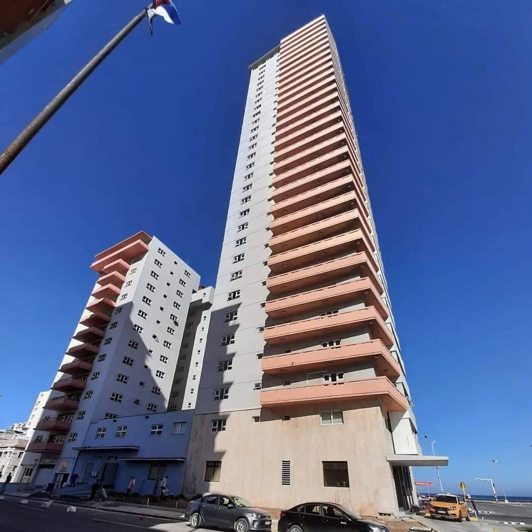 @Samsung: Edificio emblemático Someillan - Samsung Members