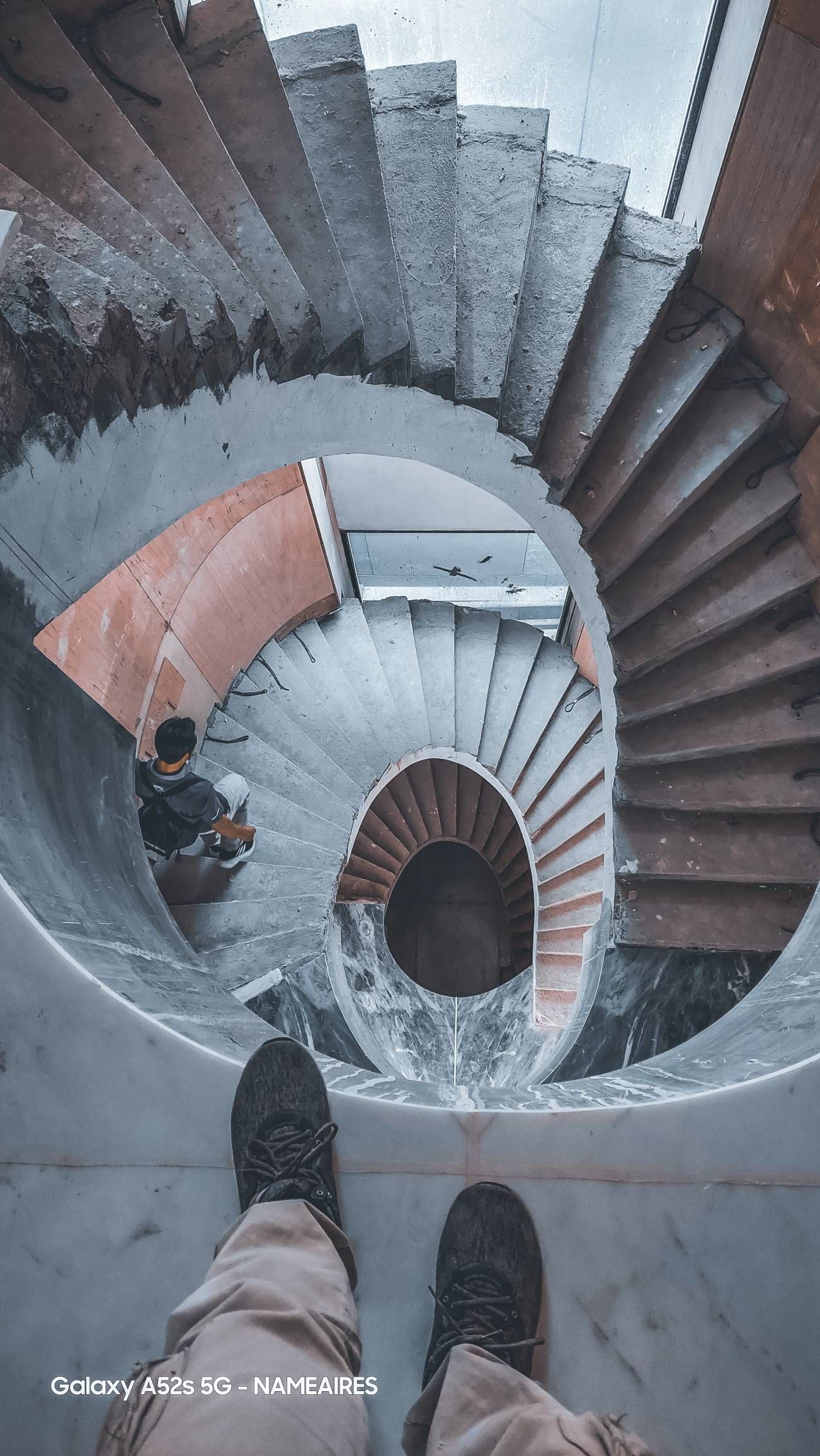 Loop Stairs - Samsung Members