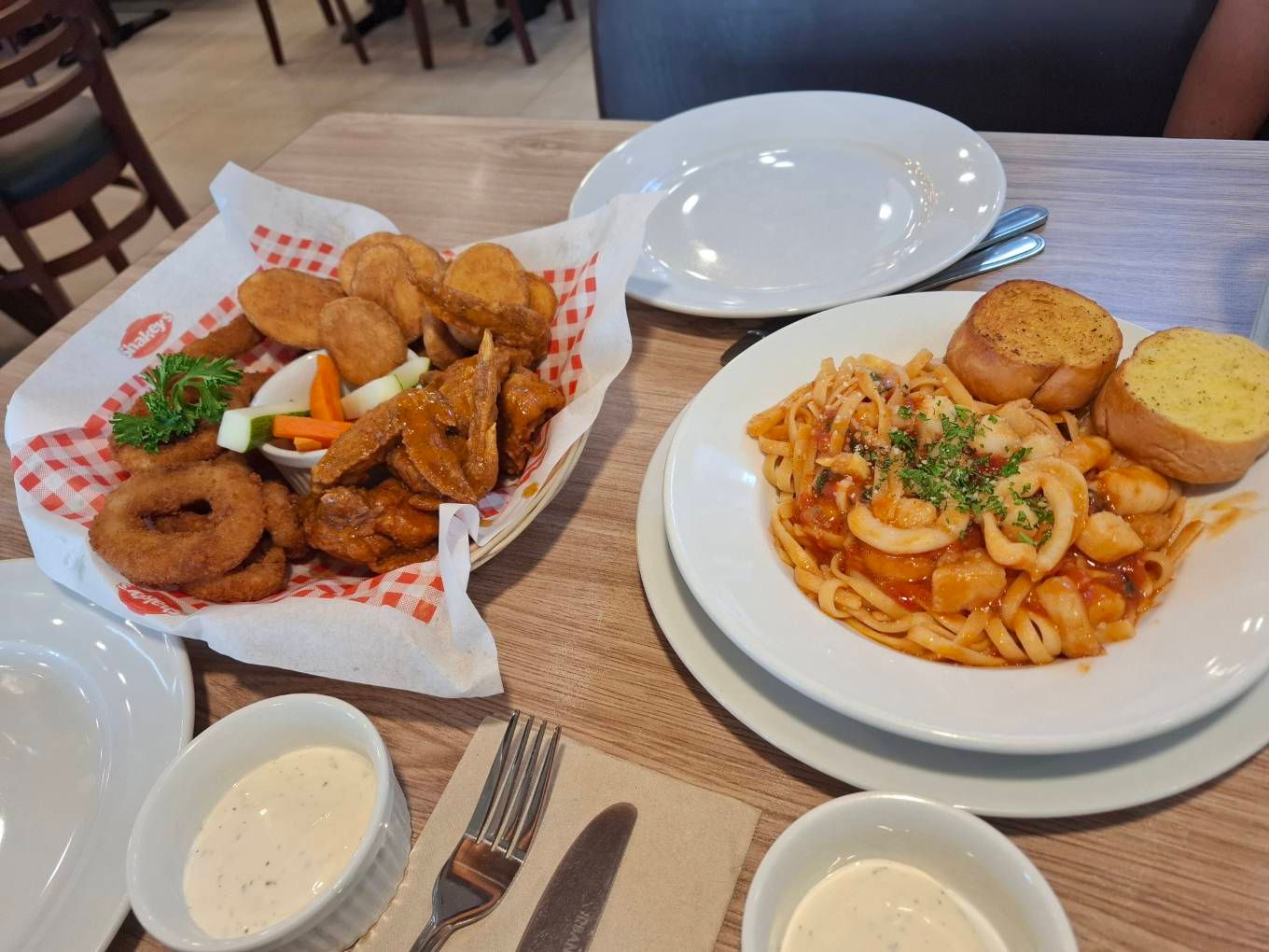 Seafood Marinara is 🧡 - Samsung Members