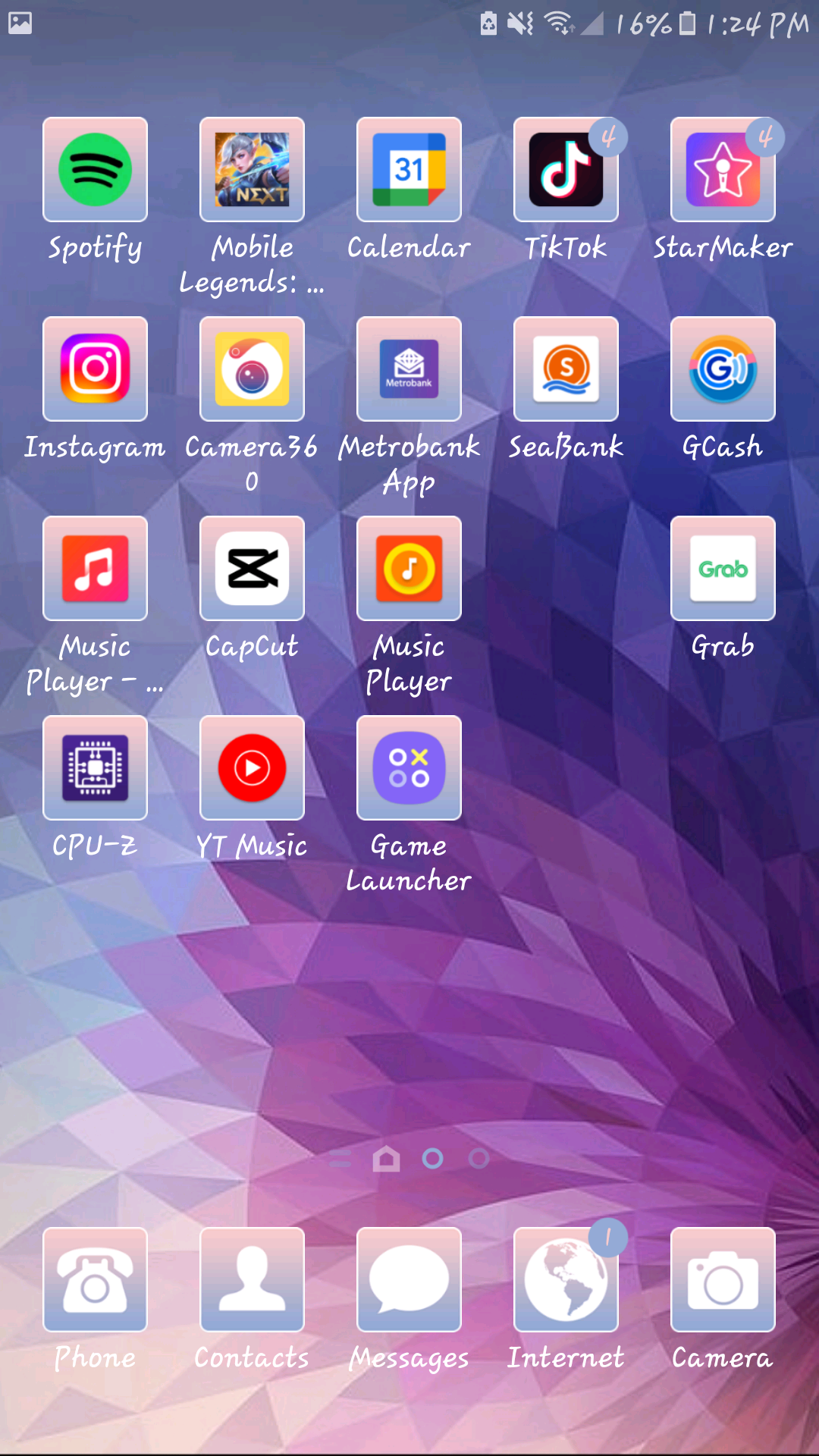 Its very cute lmao wallpaper displaying all my app... - Samsung Members