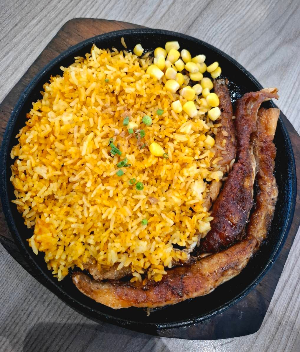 Sizzling Salmon Belly with Rice 😋 - Samsung Members