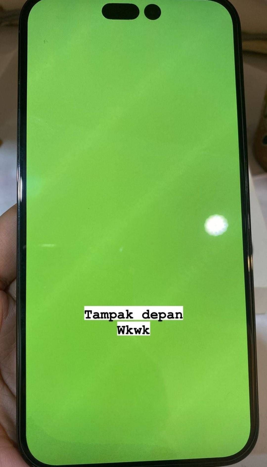 Rumor Samsung Amoled screen shadow & light saber - Samsung Members