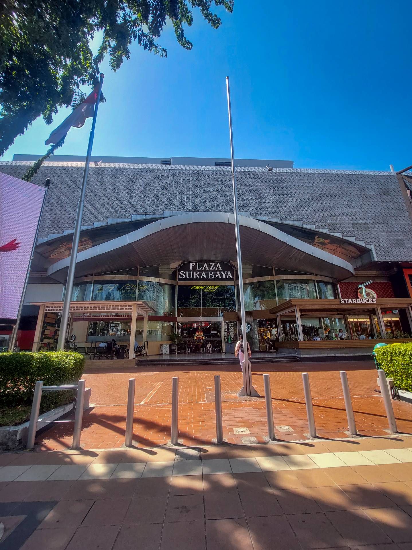 DELTA PLAZA SURABAYA - Samsung Members