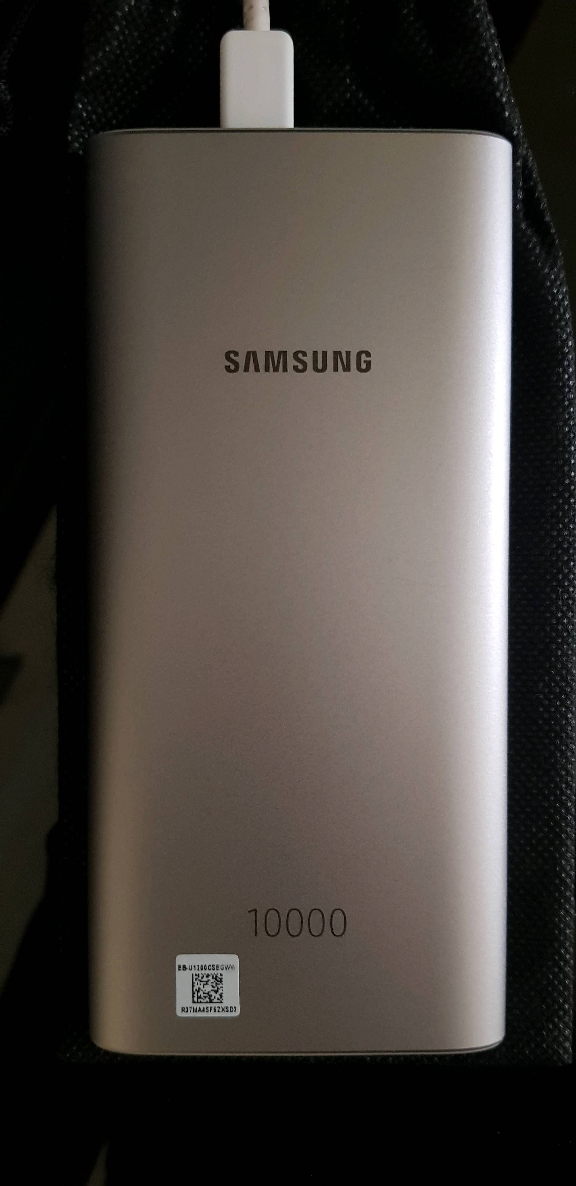 (Review) Samsung Wireless Battery Pack Powerbank - Samsung Members