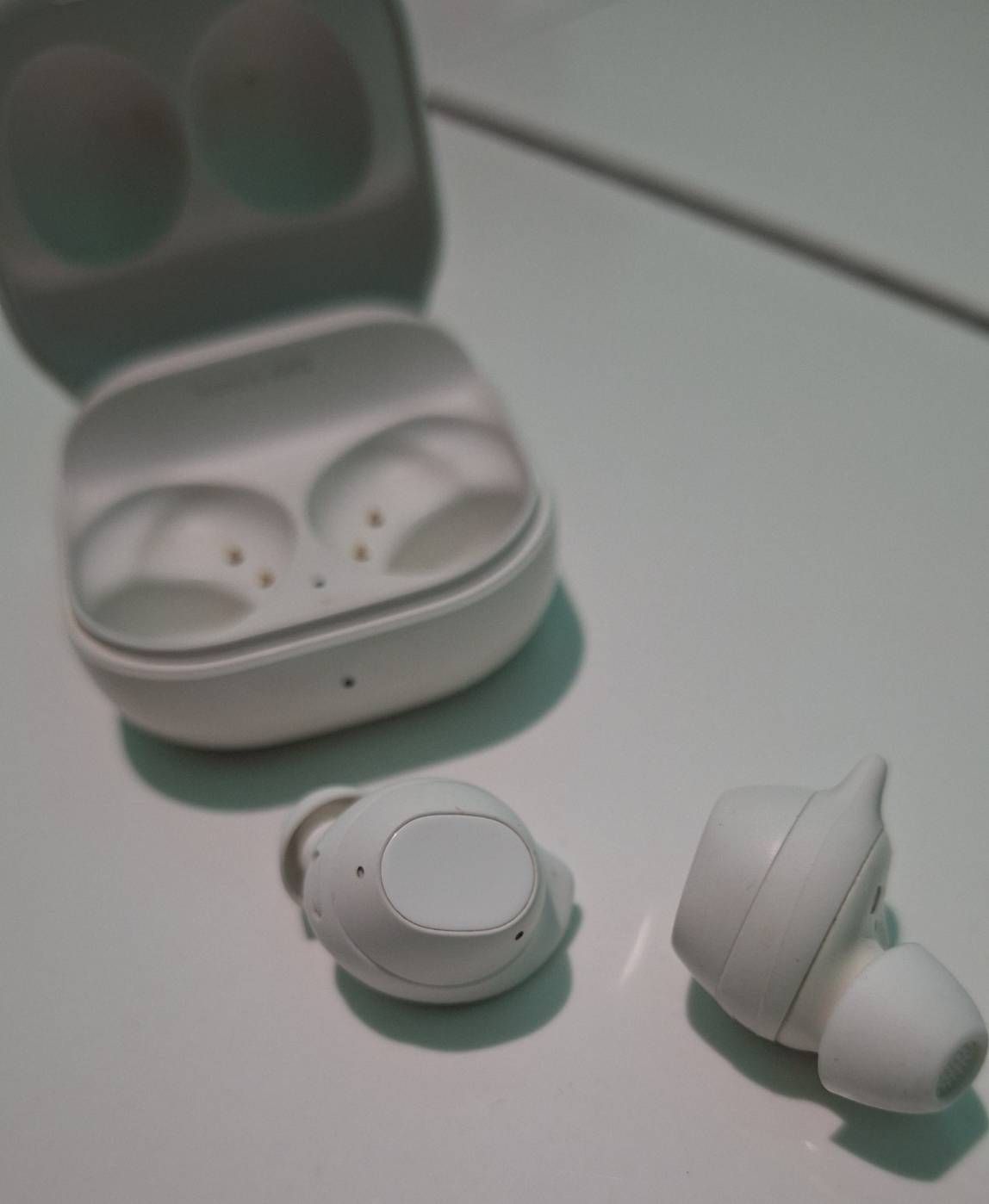 Cradle galaxy buds - Samsung Members