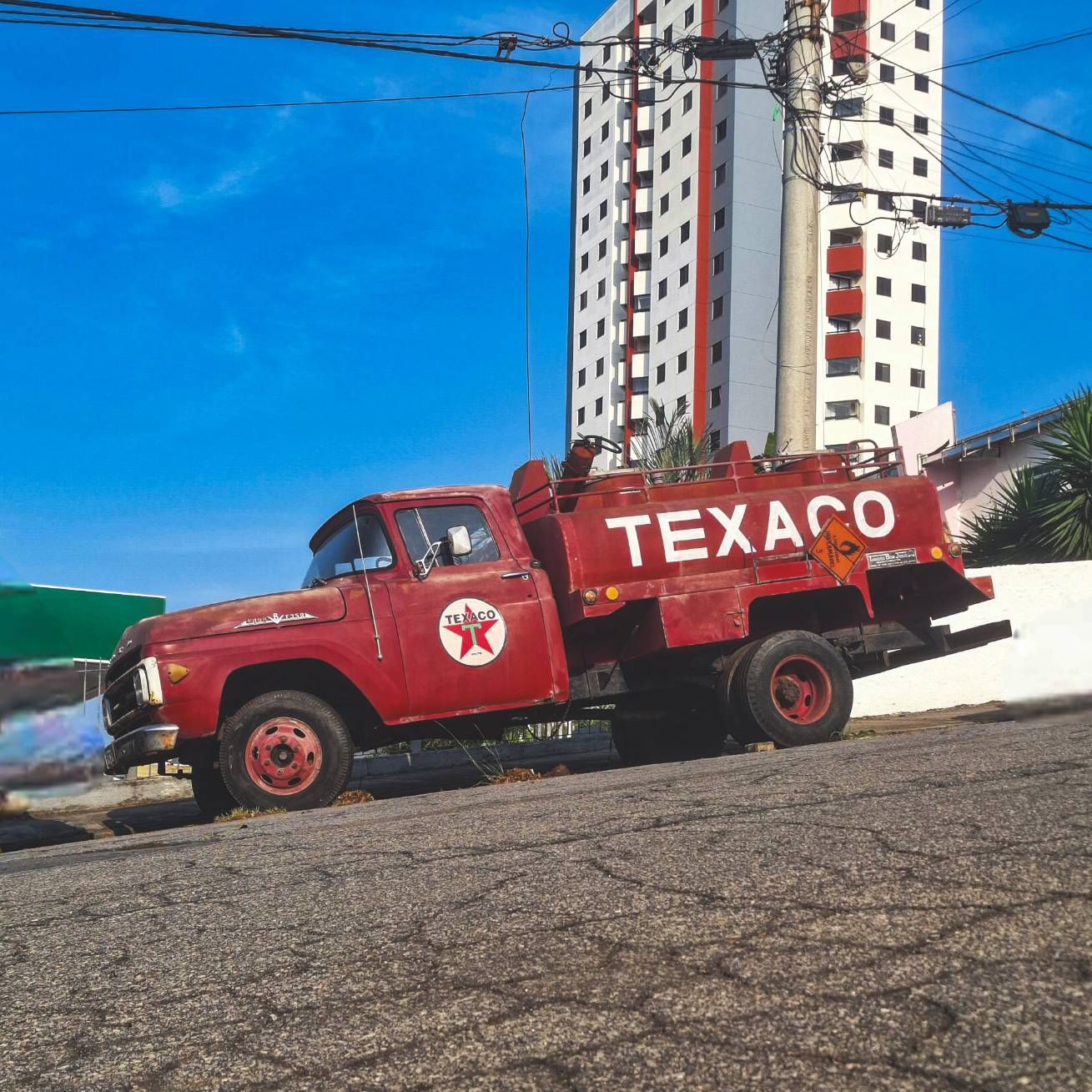 1960 Ford F350 Tank Truck Texaco - Samsung Members