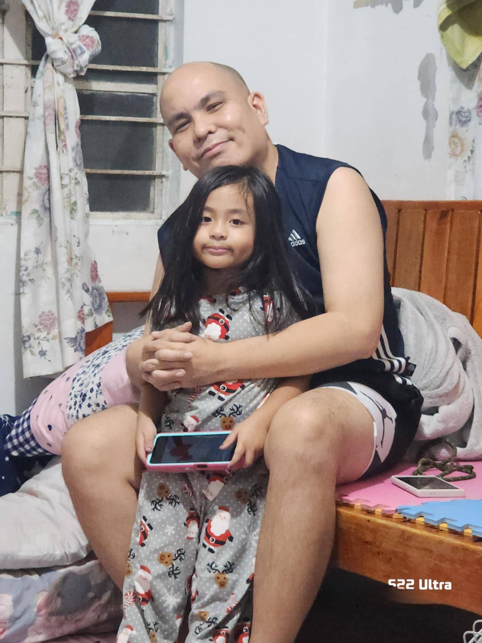 Father & Daughter - Samsung Members